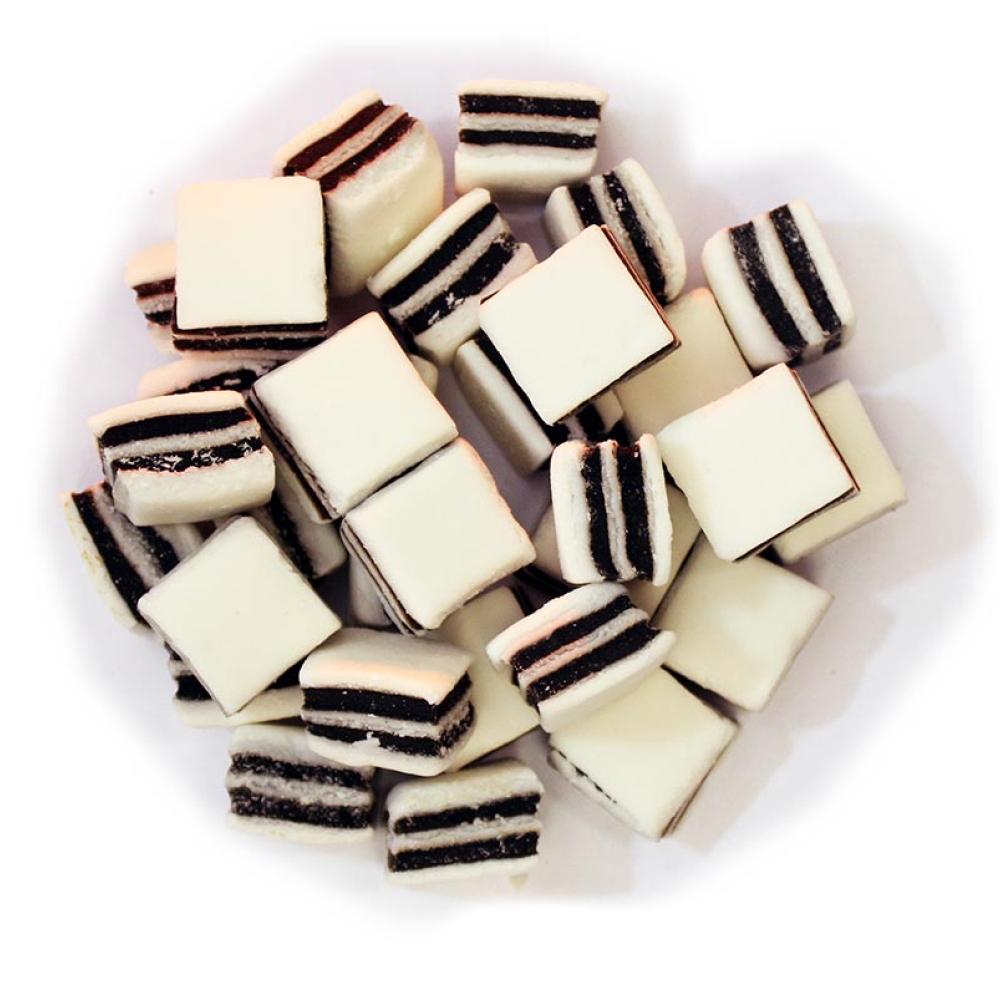 Black & White Liquorice Mints - Liquorice sweets by Taveners Sweets ...